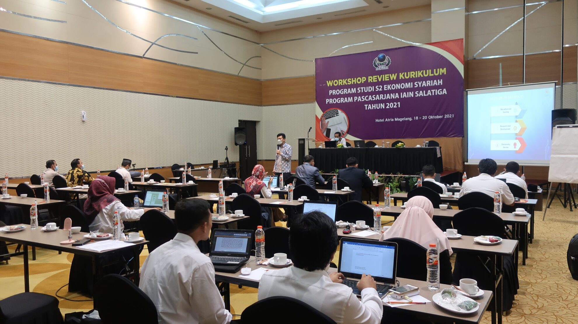 WORKSHOP REVIEW KURIKULUM PROGRAM STUDI MAGISTER EKONOMI SYARIAH – PASCASARJANA UIN SALATIGA